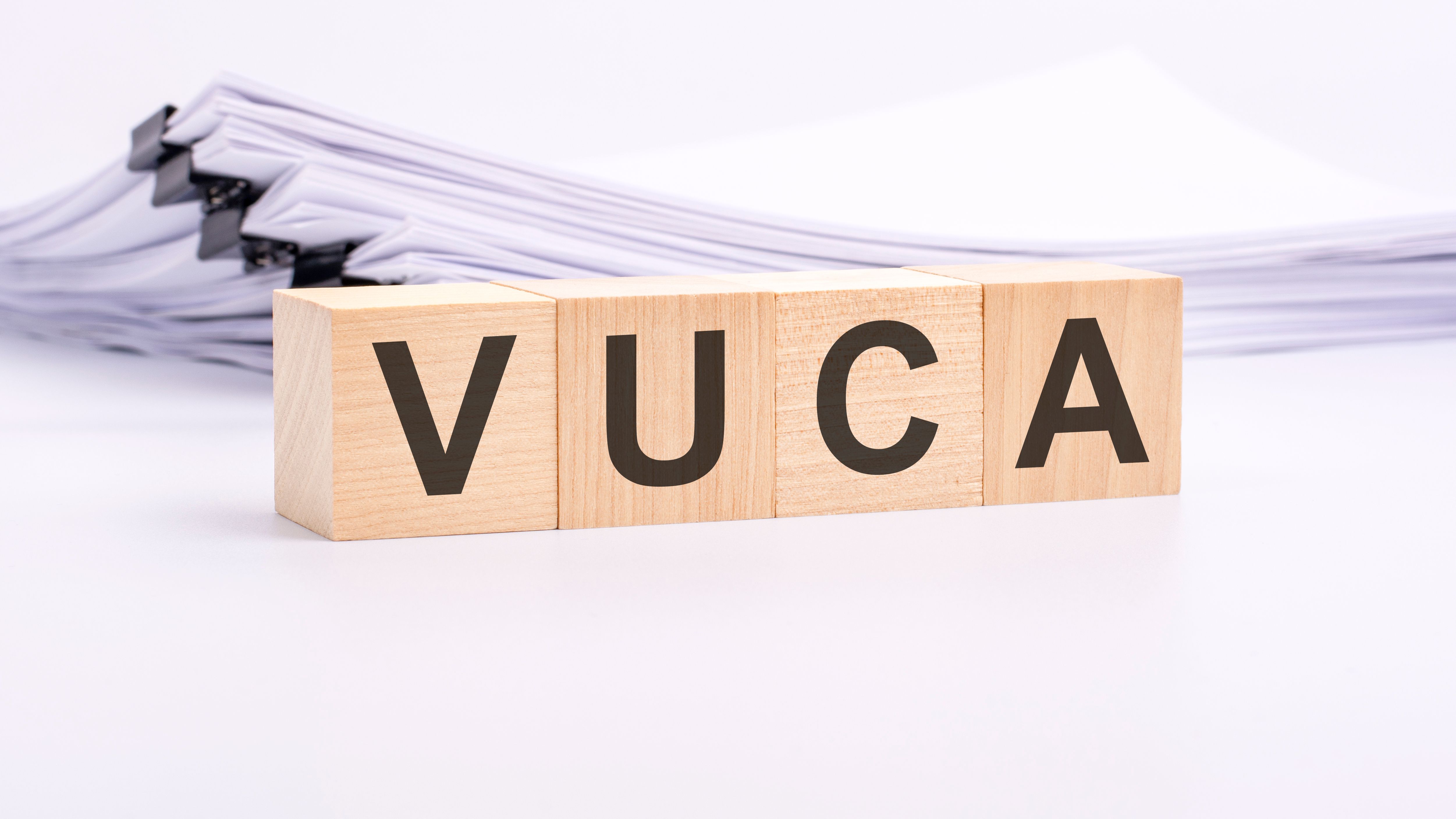 inPositiv | How to Handle Uncertain Business Challenges With VUCA framework
